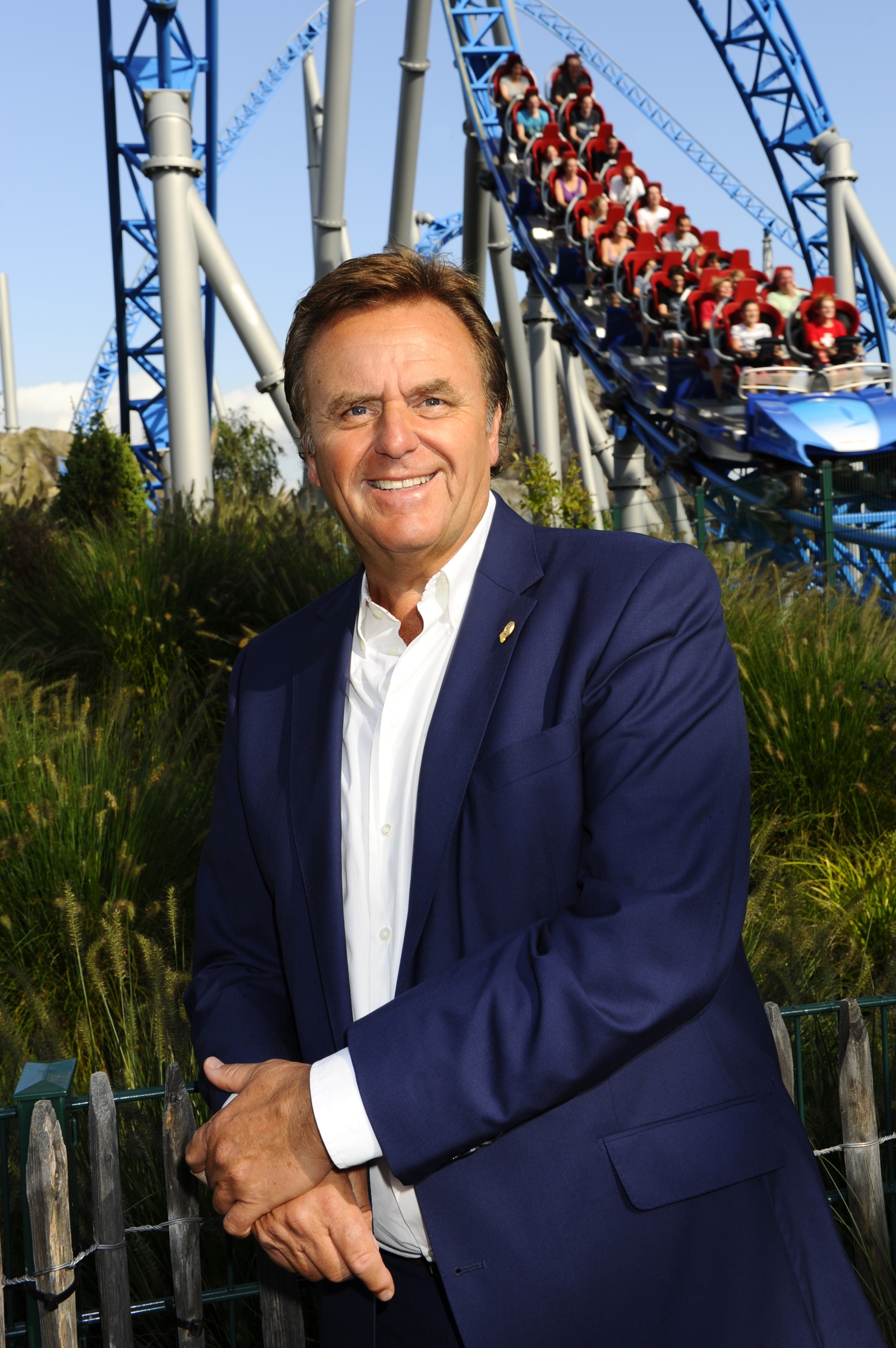 Roland Mack als Gründer des Europa-Parks hat sich seinen Kindheitstraum ...